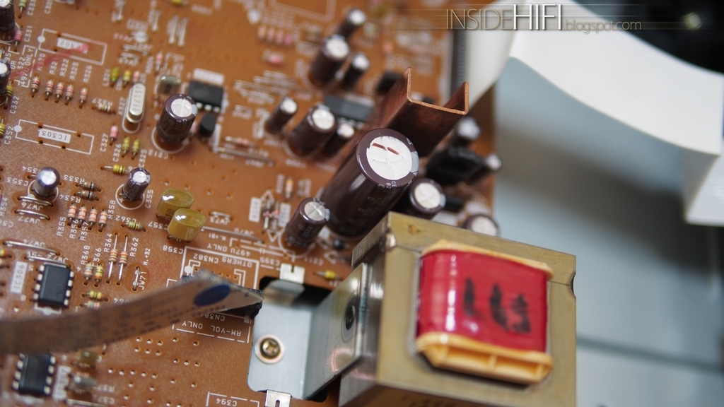 Inside Hi-Fi: Sony CDP-597