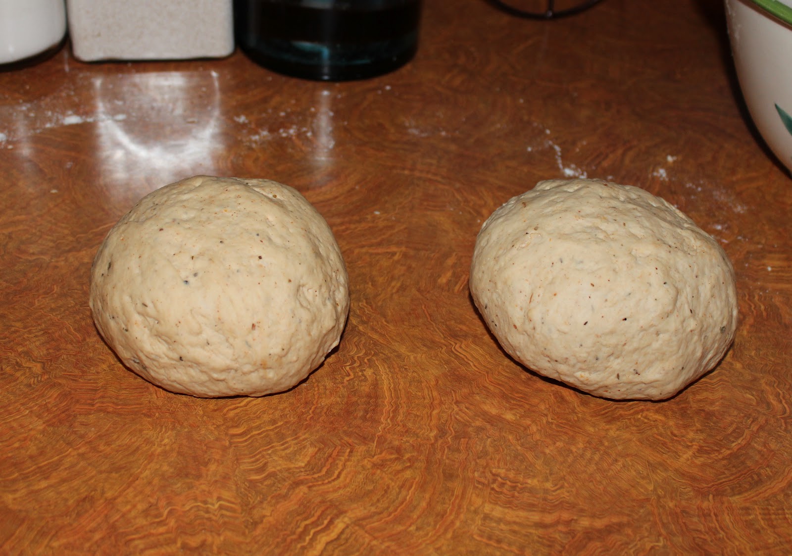 A Virtual Essence: Herb Bread Rounds