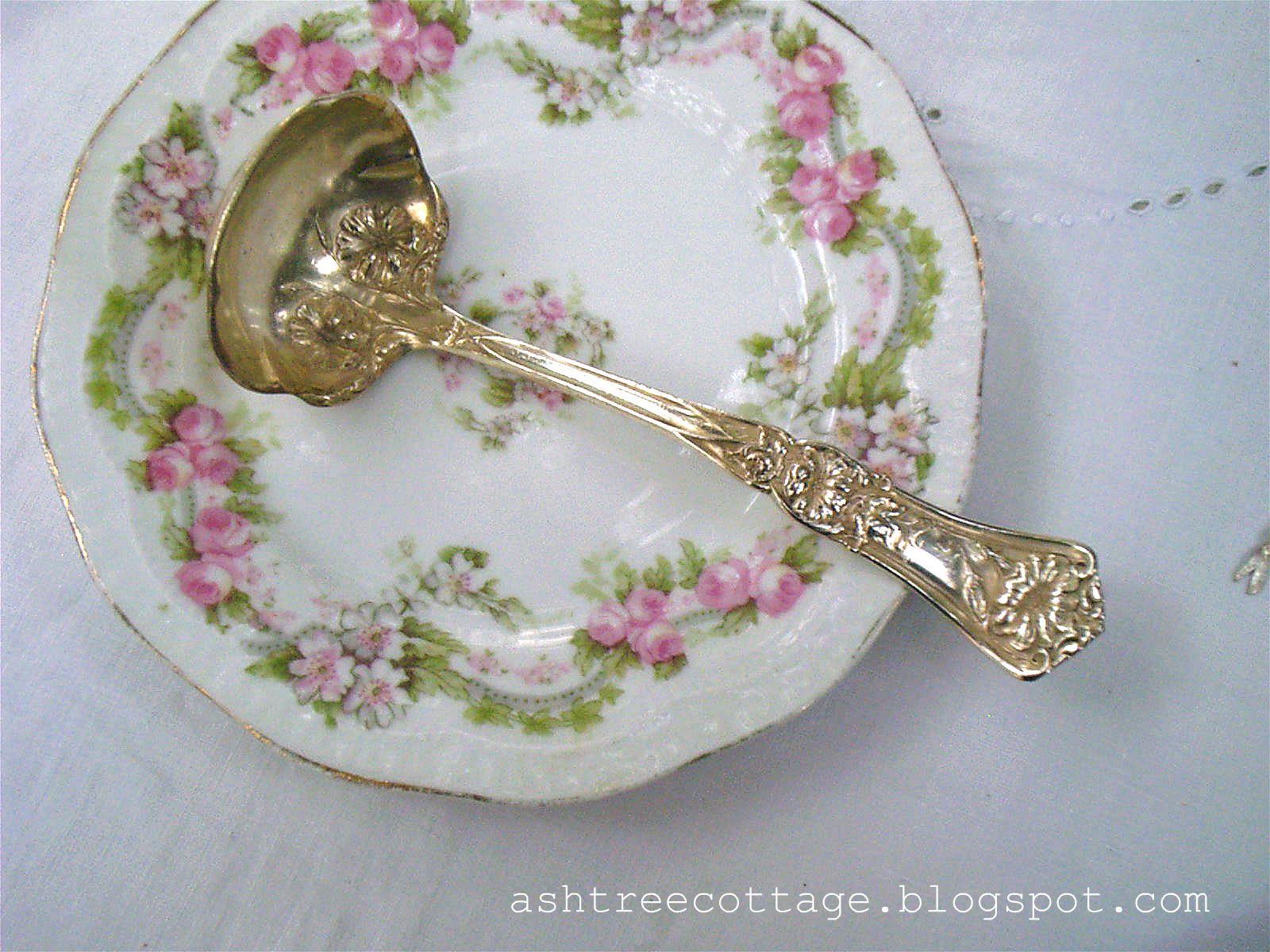 Ash Tree Cottage: Romancing the Thanksgiving Table