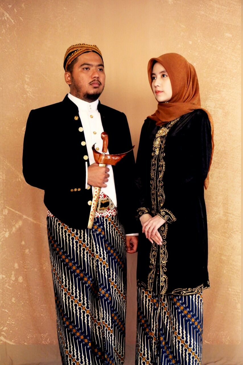 " SANGGAR NUSANTARA DOT COM " | Jakarta: Beskap Jawa sewa beskap Jawa ...