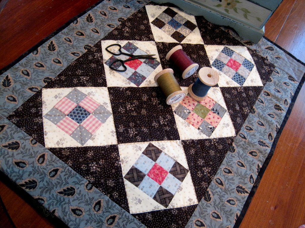 A Sentimental Quilter: I Love Nine Patches