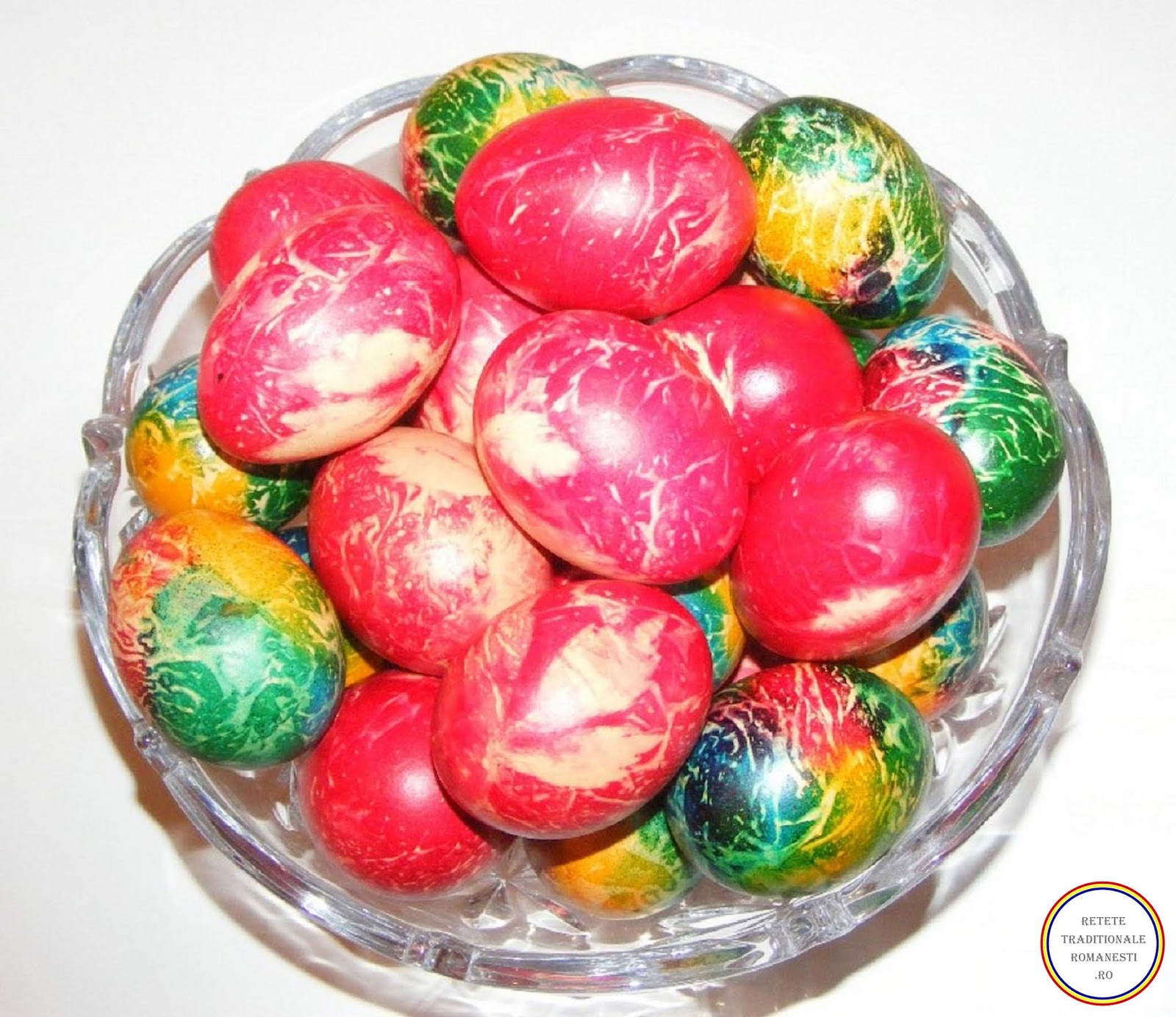 Oua vopsite pentru Pasti reteta | Retetetraditionaleromanesti.ro