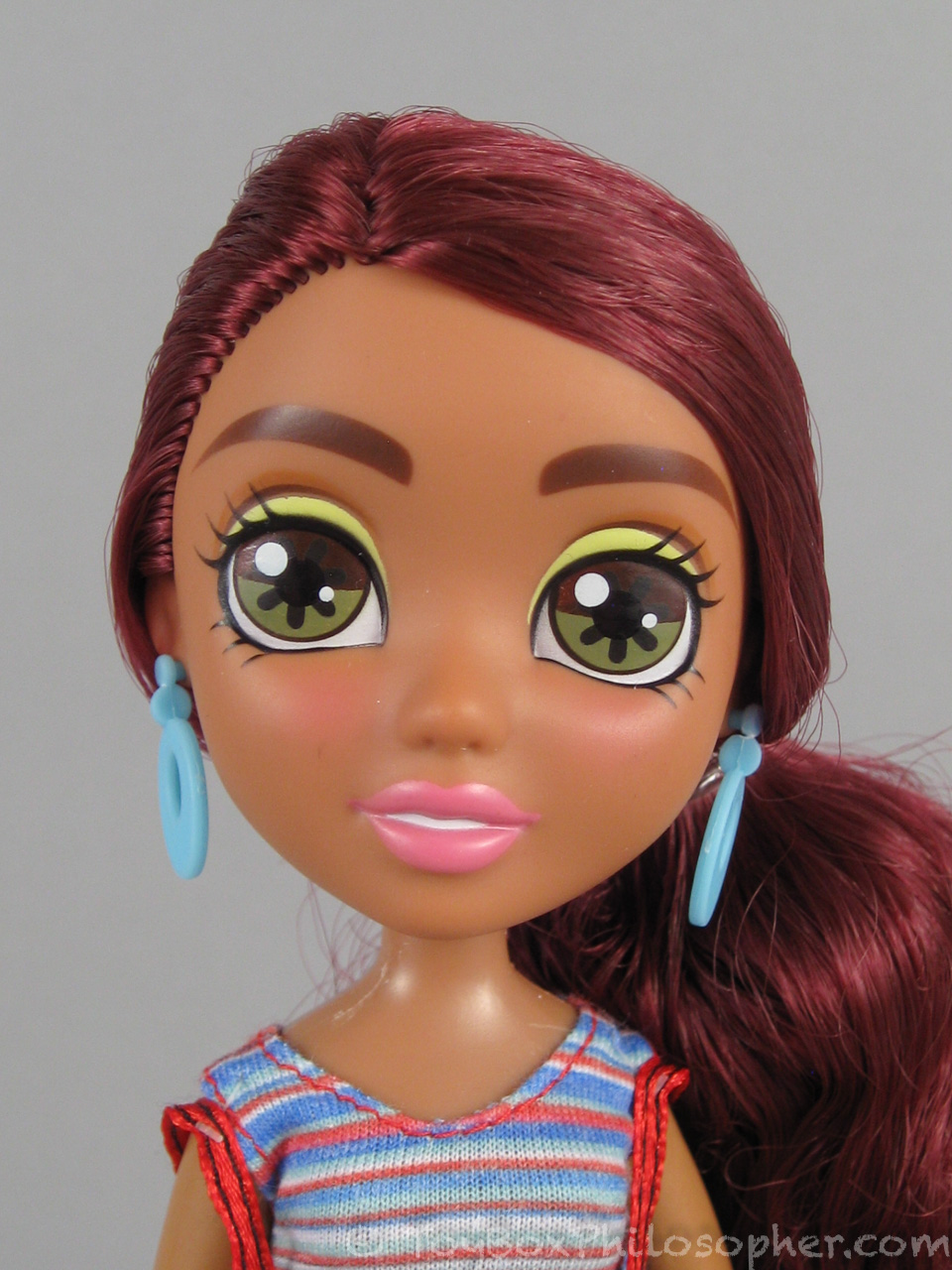 Vi and Va Dolls by MGA Entertainment | The Toy Box Philosopher