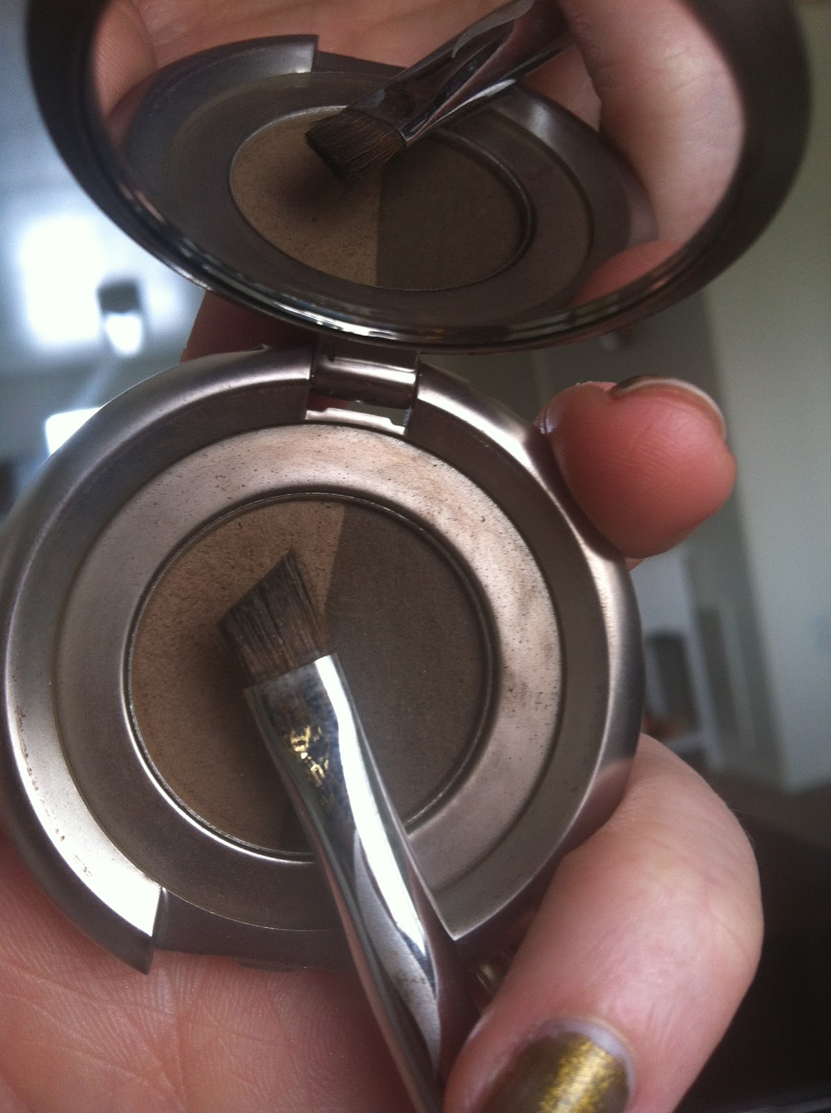 Invisible Eyebrows | Celebrity 2014