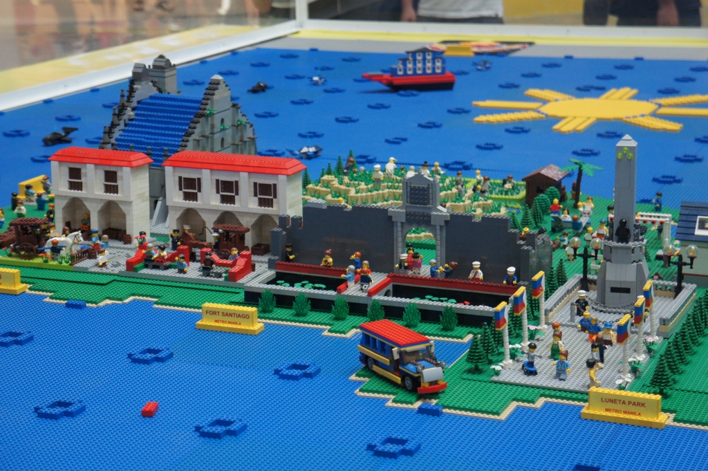 OUR PHILIPPINE TREES: Lego is More Fun in the Philippines