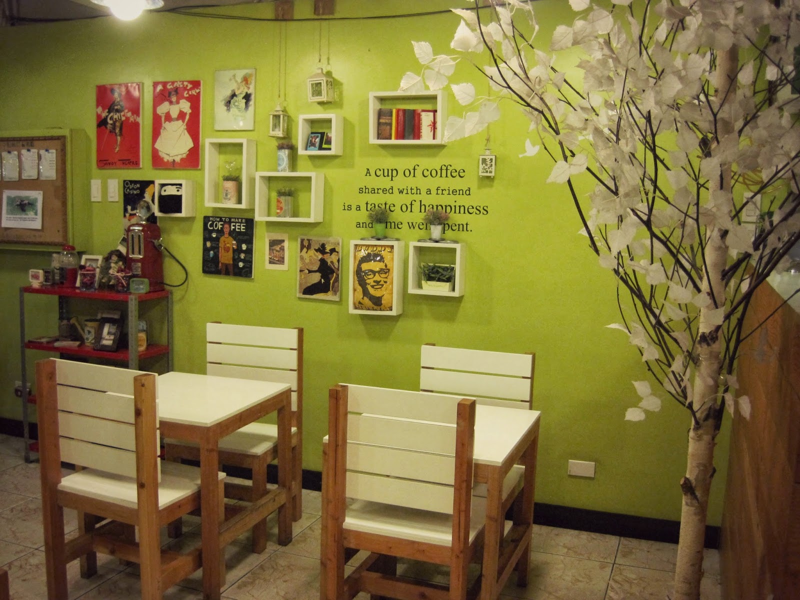 Melancholik!: 2 Story Kitchen