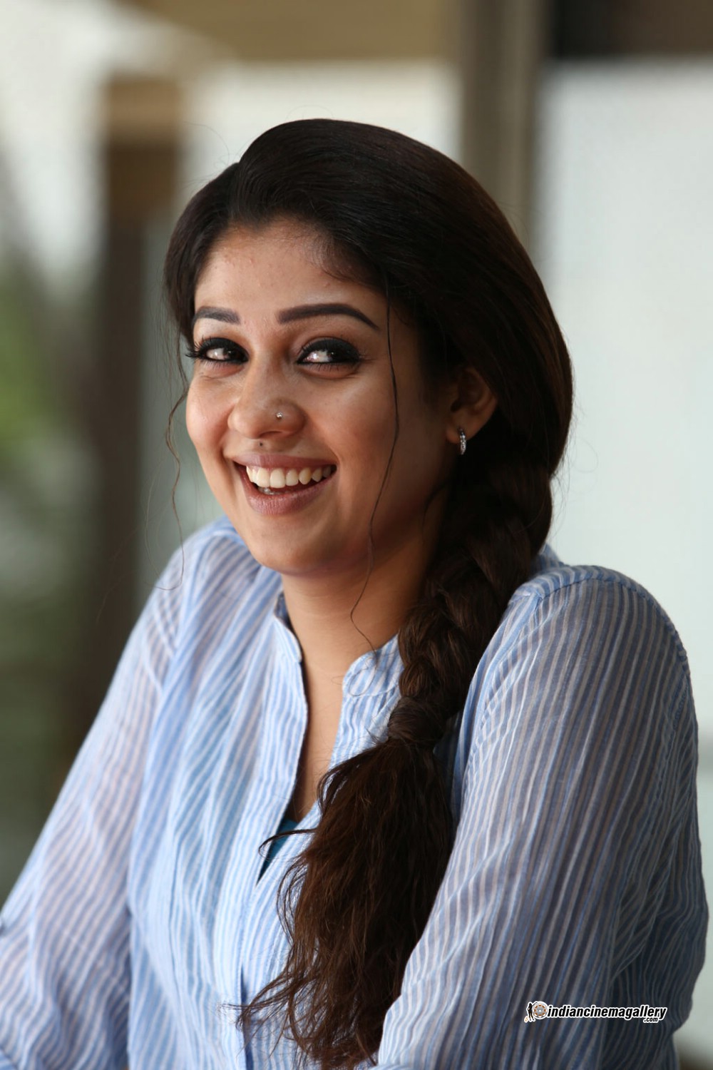 Beautiful Tamil actress Nayanthara's hairstyle looks