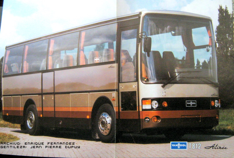 Retro Buses: VAN HOOL