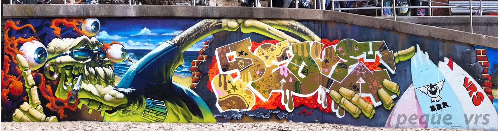 Peque_vrs: PEQUE,KERUPT_Bondi Beach. Sydney Australia 2011.