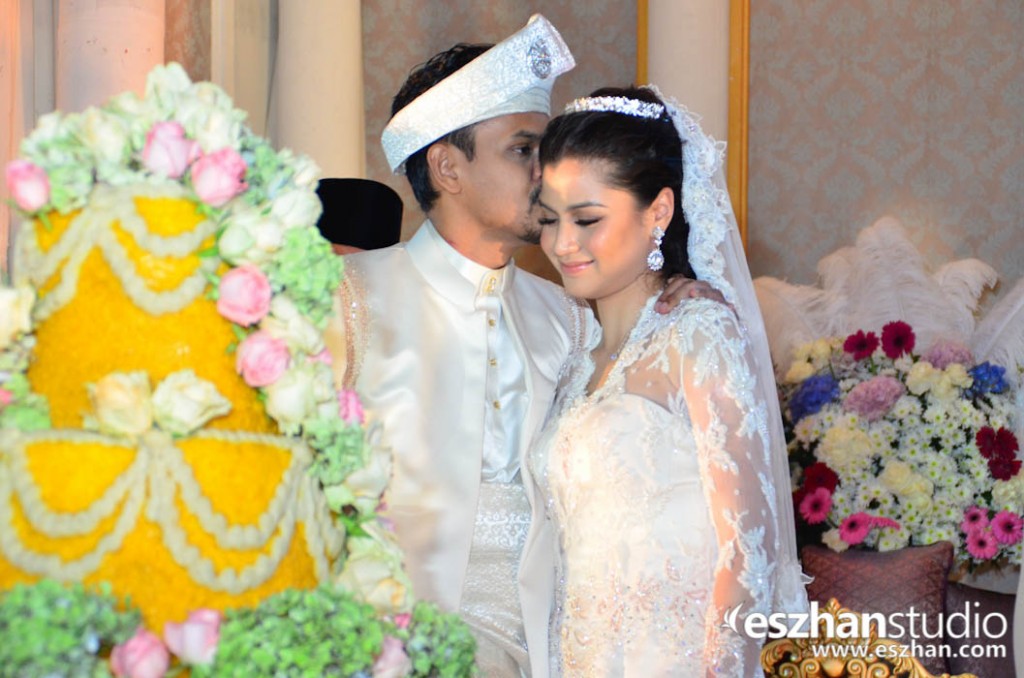 ♥SYANI♥: LISA & YUSRY BETUL2 WEDDING OF THE YEAR 2012