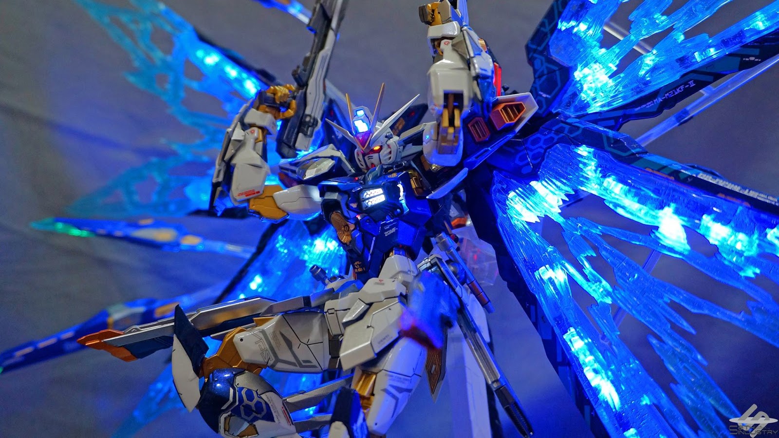 Custom Build: DM 1/100 Strike Freedom Gundam Ver. MB + LED