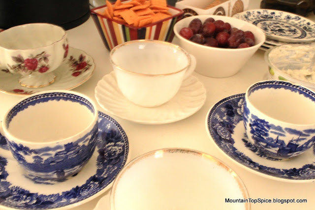 Tea Time and Prayer with a Prayer Journal | Mountain Top Spice