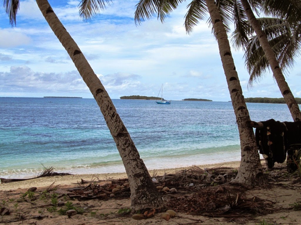 SAILING HELENA: Woleai atoll, Micronesia