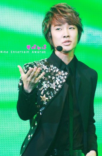 Fv's project: lee jeongmin profile and fact