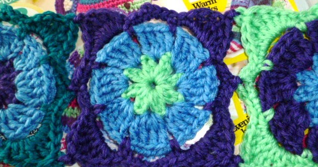 Susan Pinner: 30 Sue Pinner Flower Patterns from the last 9years