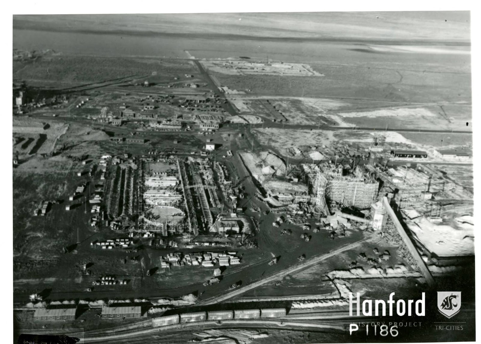Big Bend Railroad History: 1944 Hanford B Reactor Construction Photo