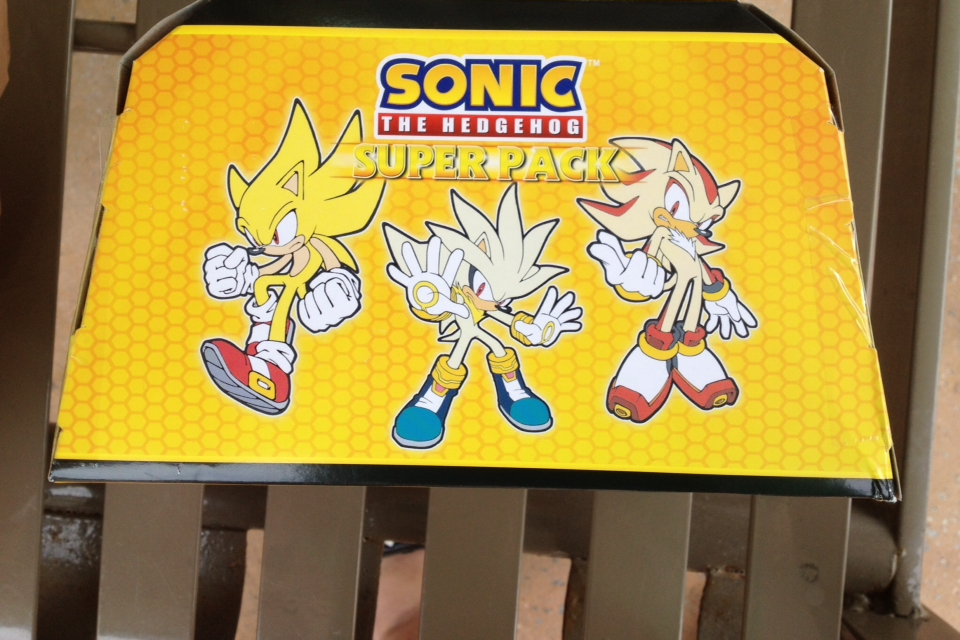 SpartanNerd: Figure Review...Sonic The Hedgehog Superpack by Jazwares
