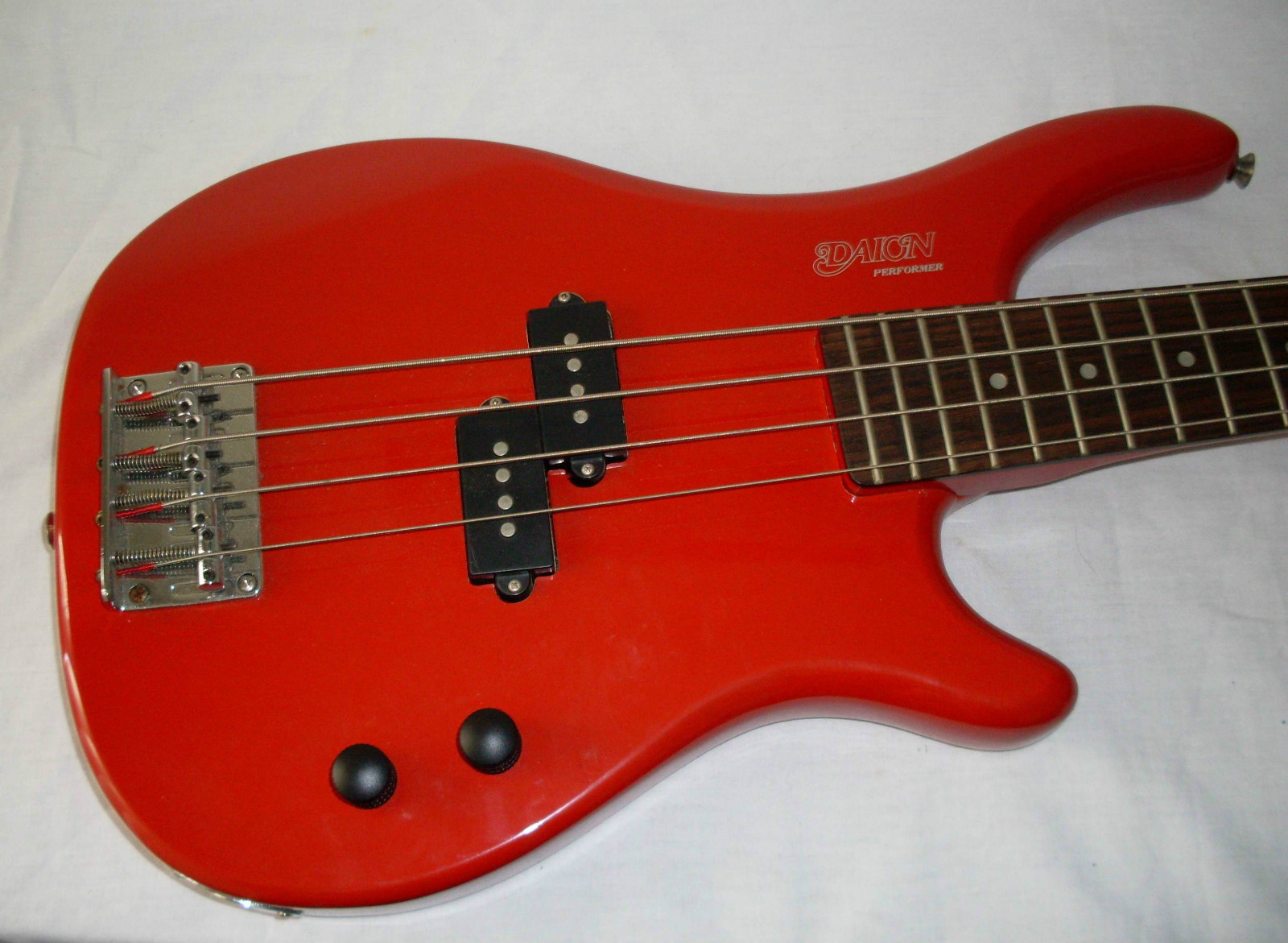 Daion Guitars Down Under: Red Daion Performer Bass on E-bay.com.au