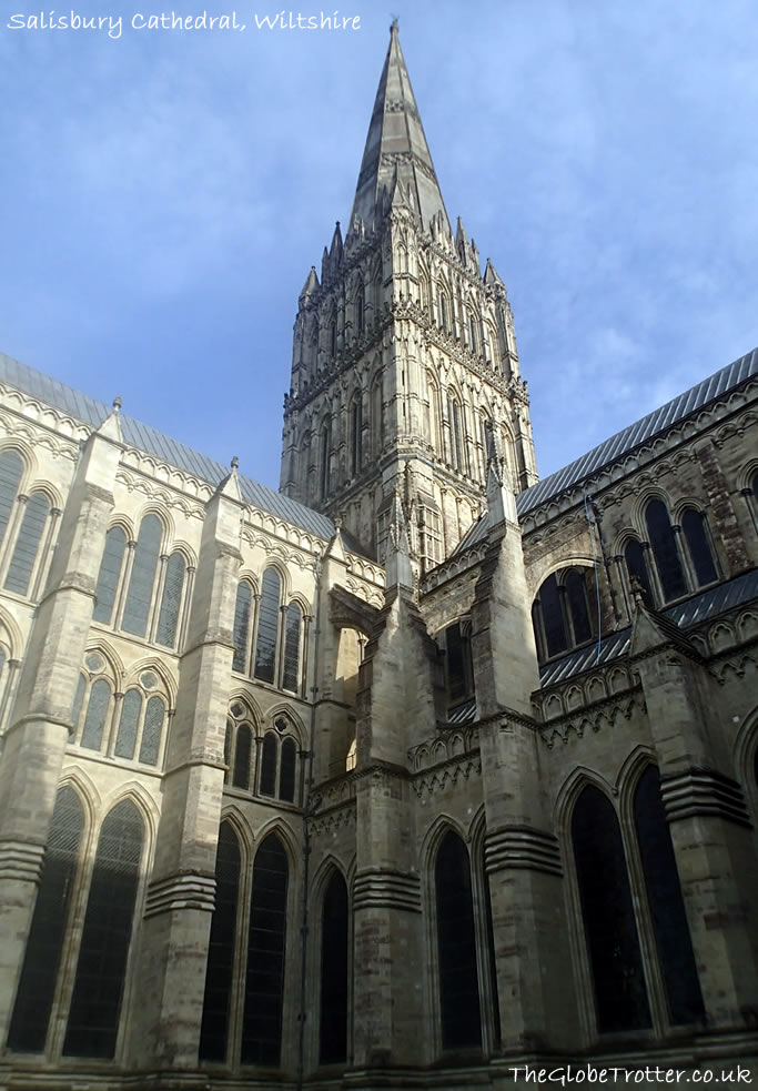 The Salisbury Cathedral in Wiltshire, England - The Globe Trotter
