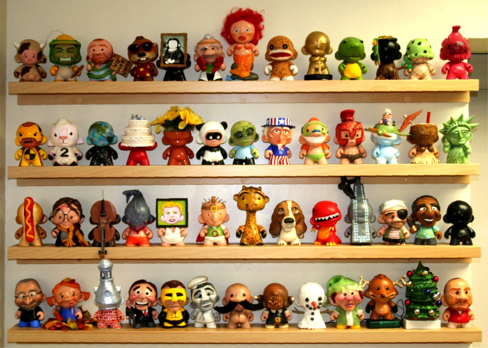 Munny A Week 2011: Munny A Week 2011 - All 52 Munnys