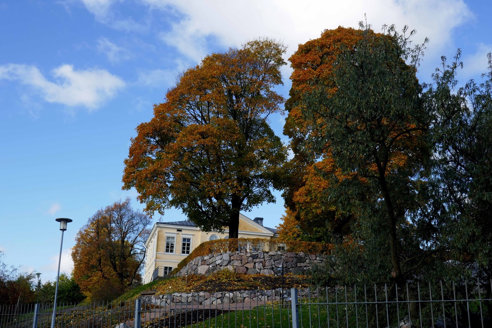 Enjoy the beauty of Autumn - this is how the autumn colors look like in ...