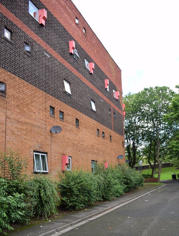 Photographs Of Newcastle: Byker Wall