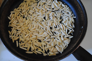 LaBelleMadeleine: Italian Traditions: Croccante Recipe