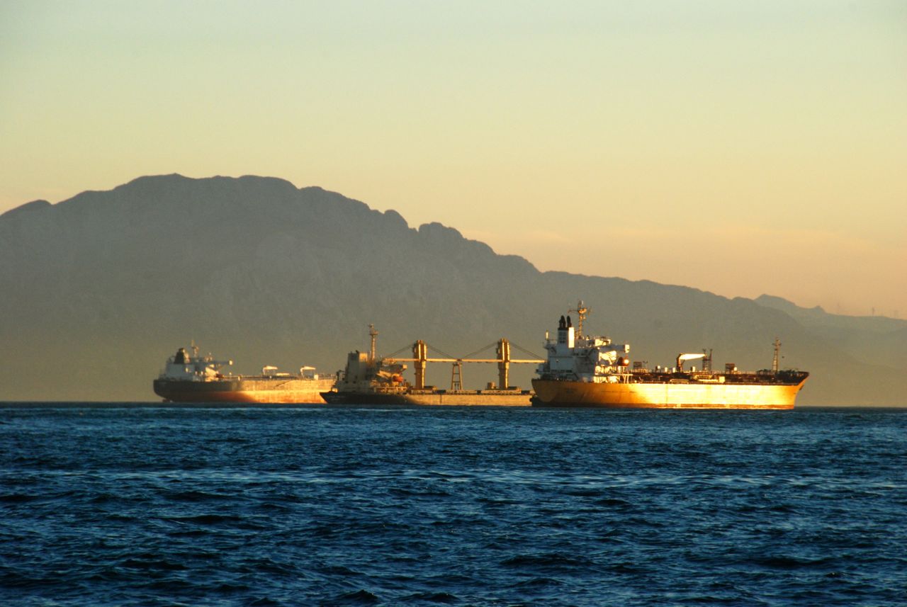 Los mundos de Hachero, Viajes por la historia, geografía y política del ...