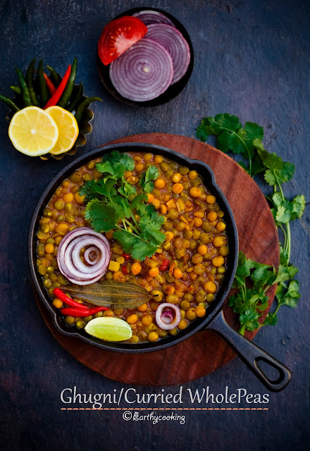 Earthycooking : Ghugni/Curried Whole Peas