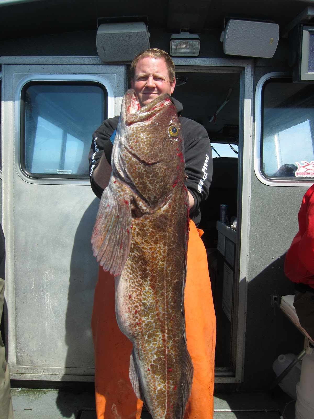 Todds Extreme Fishing: Neah bay halibut,lingcod and bottom fish