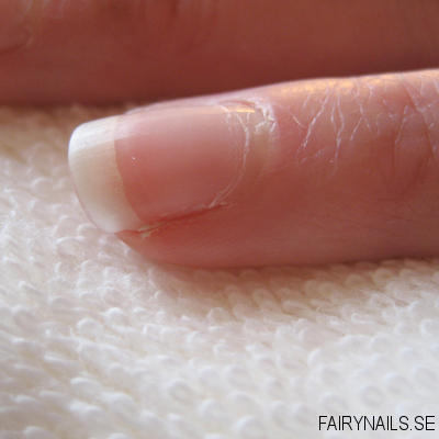 FairyNailsbloggen: Få snygga nagelband
