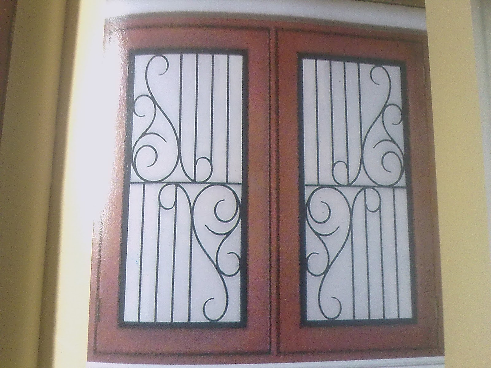 Baru 21+ Model Teralis Jendela Klasik