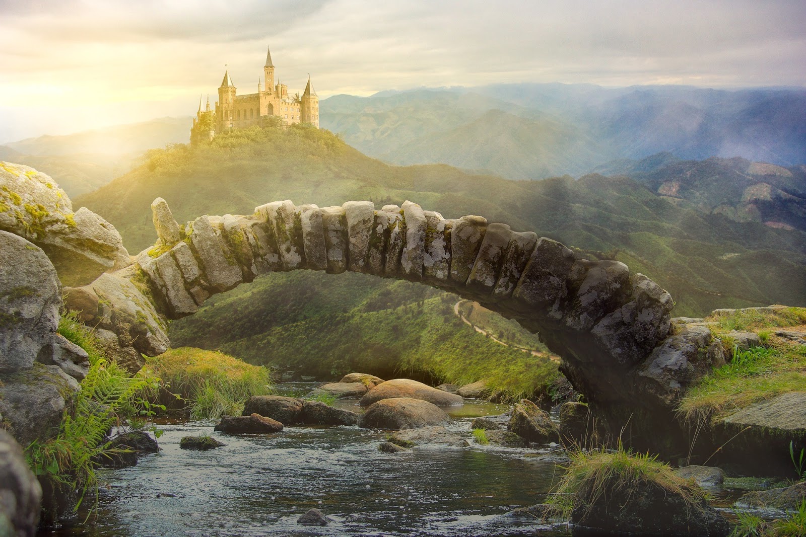 i m in the hereditary lykae king s palace and i ve blagged an interview ...