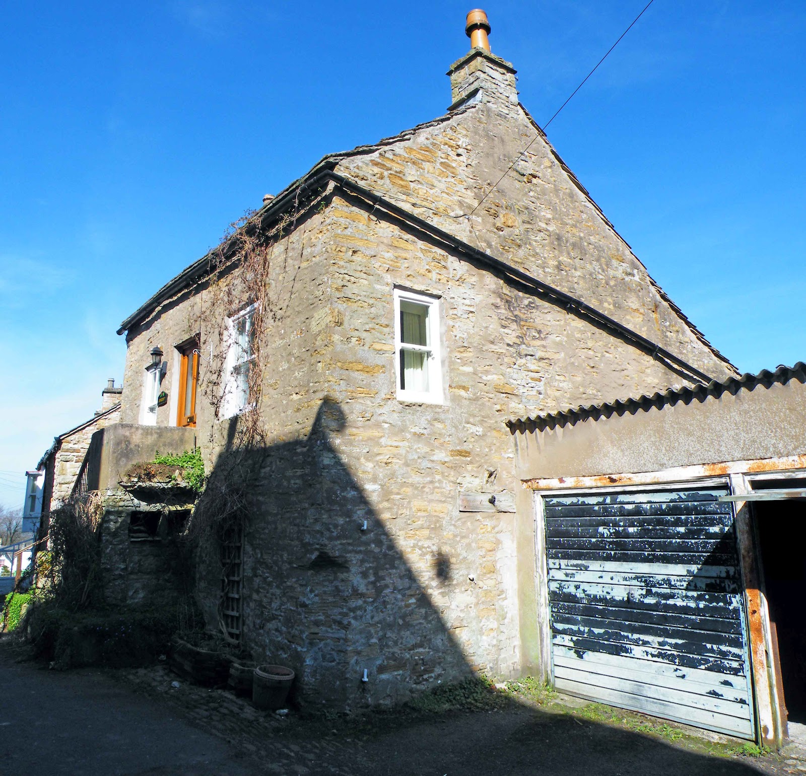 The castles, towers and fortified buildings of Cumbria: Alston's bastle ...
