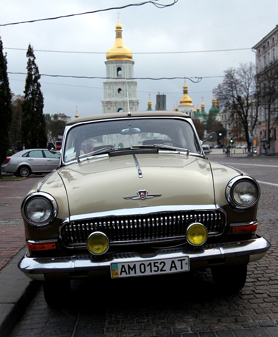 Satine: Volga GAZ-21