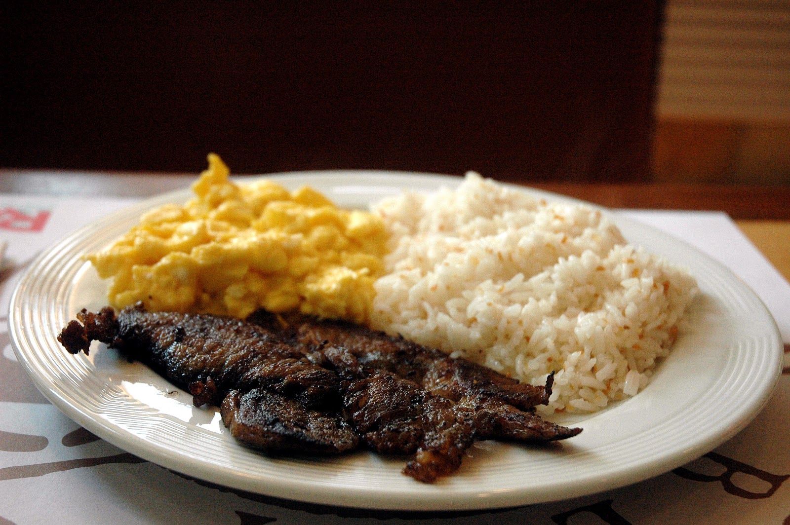 DUDE FOR FOOD: Breakfast at Racks