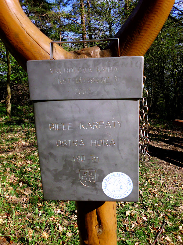 severozápadné Považie: Ostrá hora Horovce / Kvašov