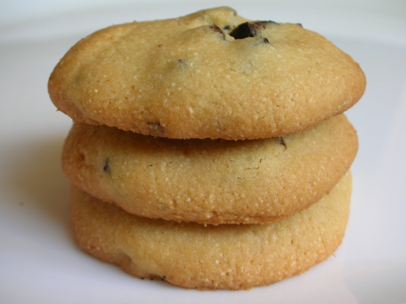 Easily Good Eats: Semolina Prune Cookies Recipe