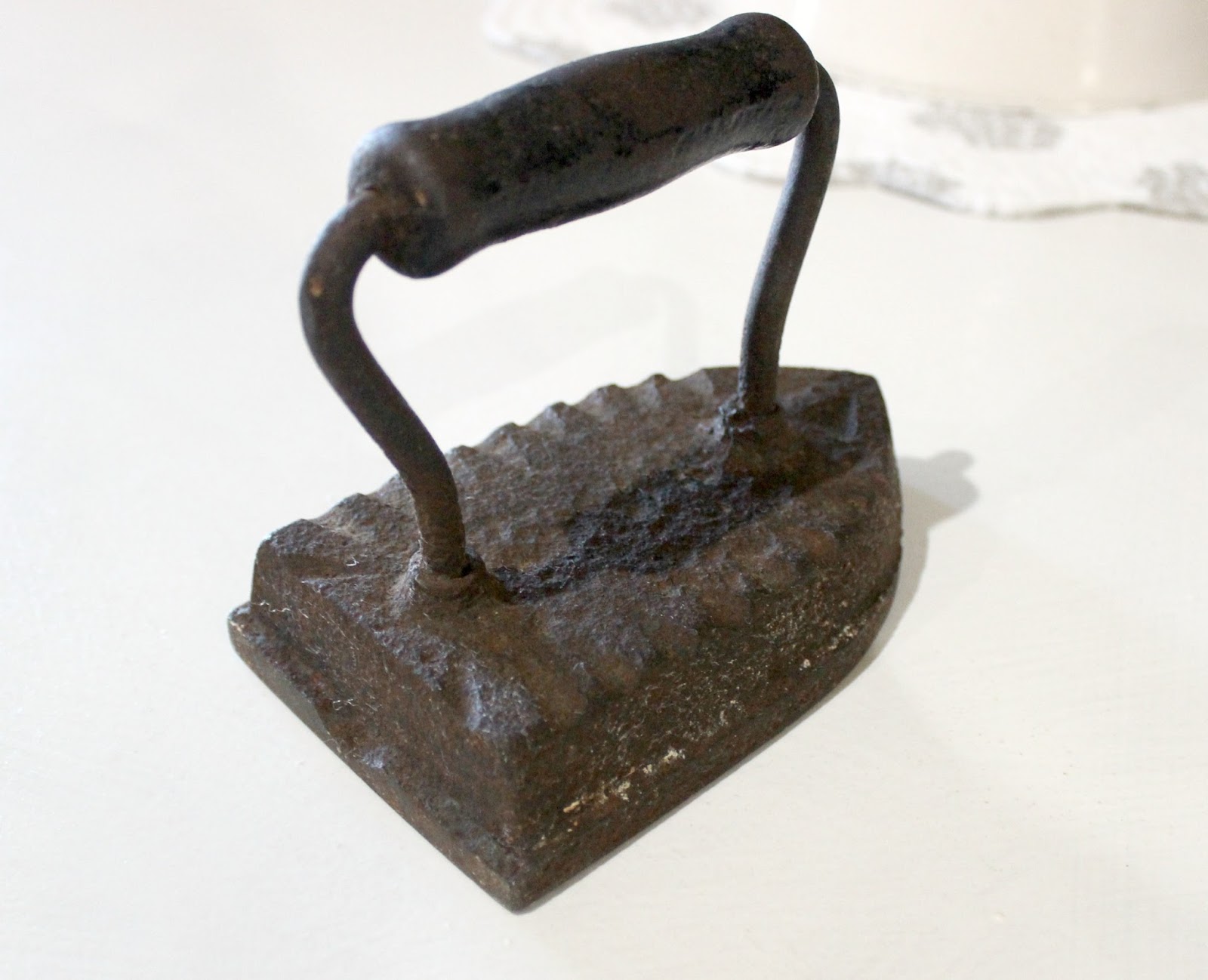 At Rivercrest Cottage: Timeless Tuesday...Ironing