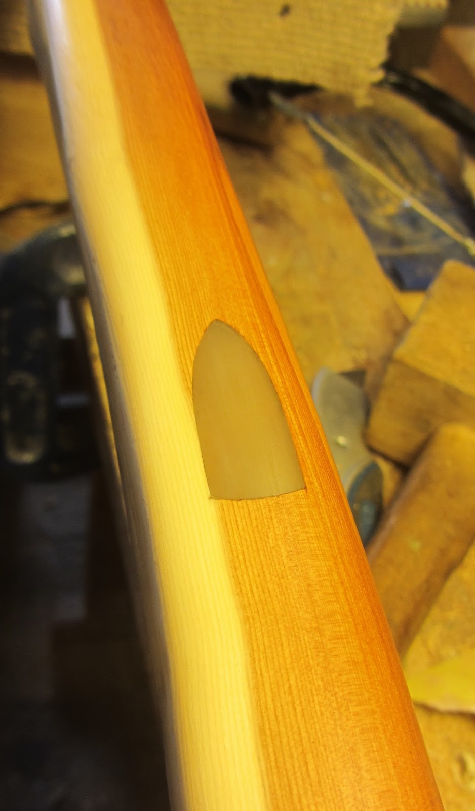 Bowyer's Diary: Arrow Plate & Feature Knot