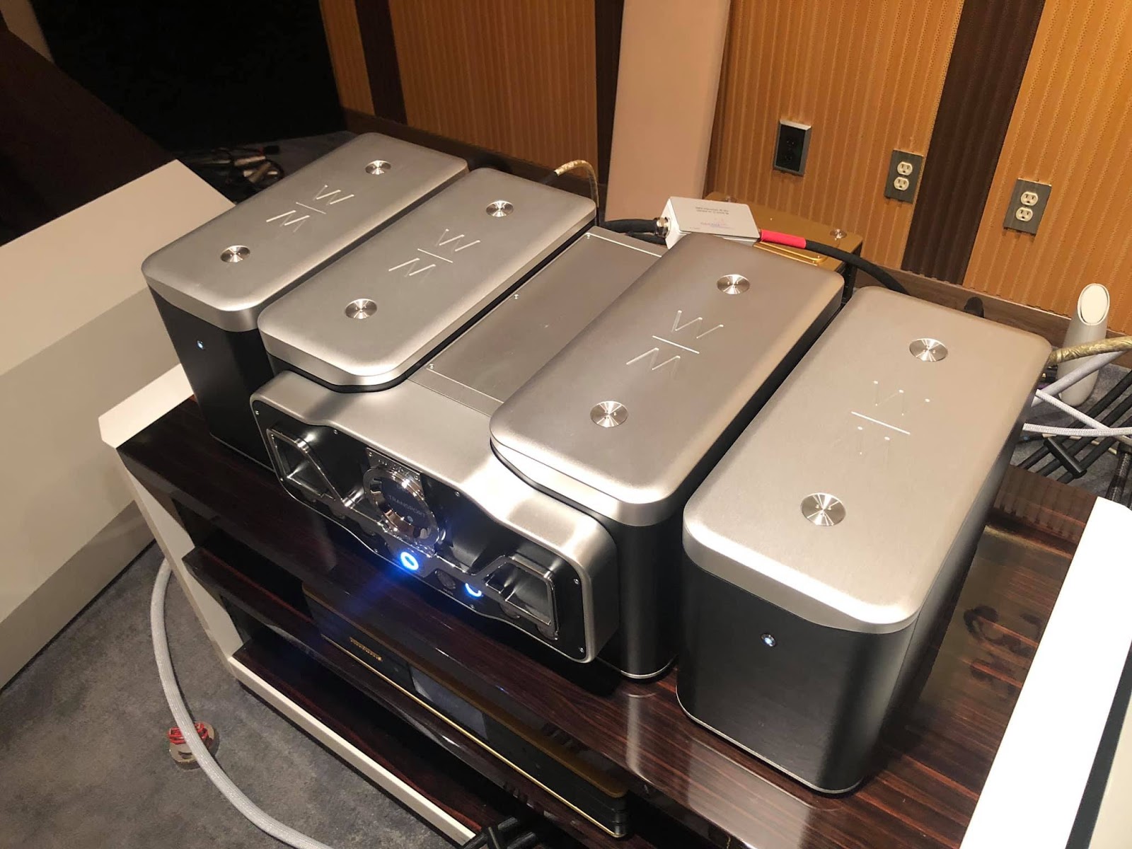 New Wadax Atlantis Reference DAC – M & S | Ultimate High-Fidelity