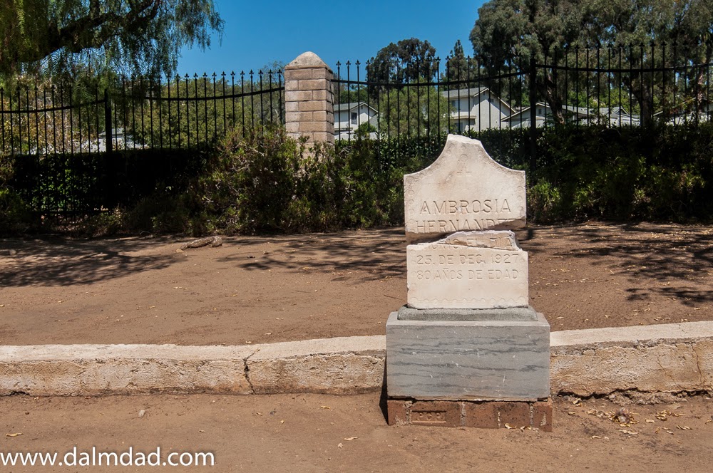 DalmDad's Photo and Travel Blog: The Yorba Cemetery - Yorba Linda ...