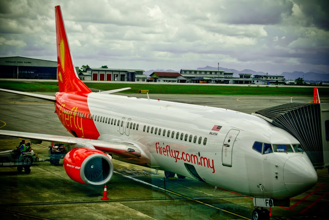 Apabila Lensa ZulDeanz Berbicara: Terbang Bersama FireFly