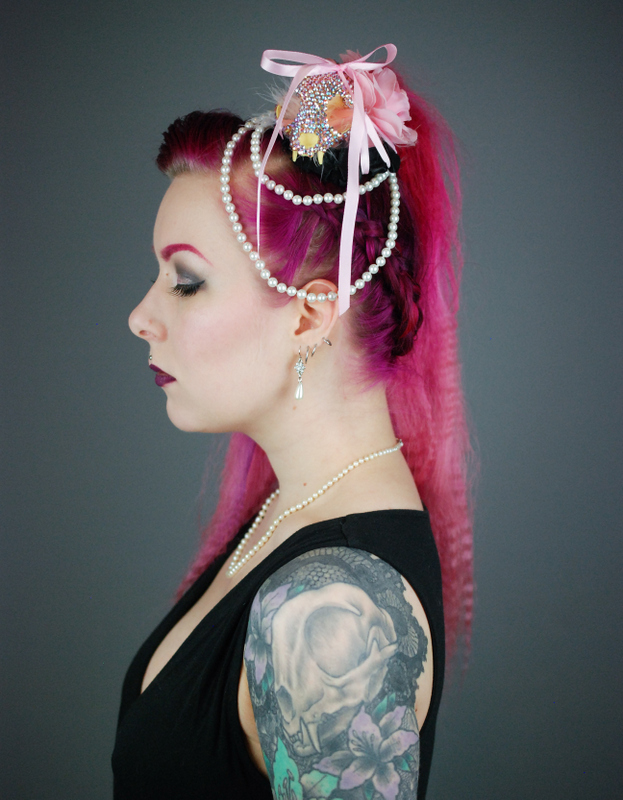 Bones And Lilies: Corset Photoshoot Make-up and Hair