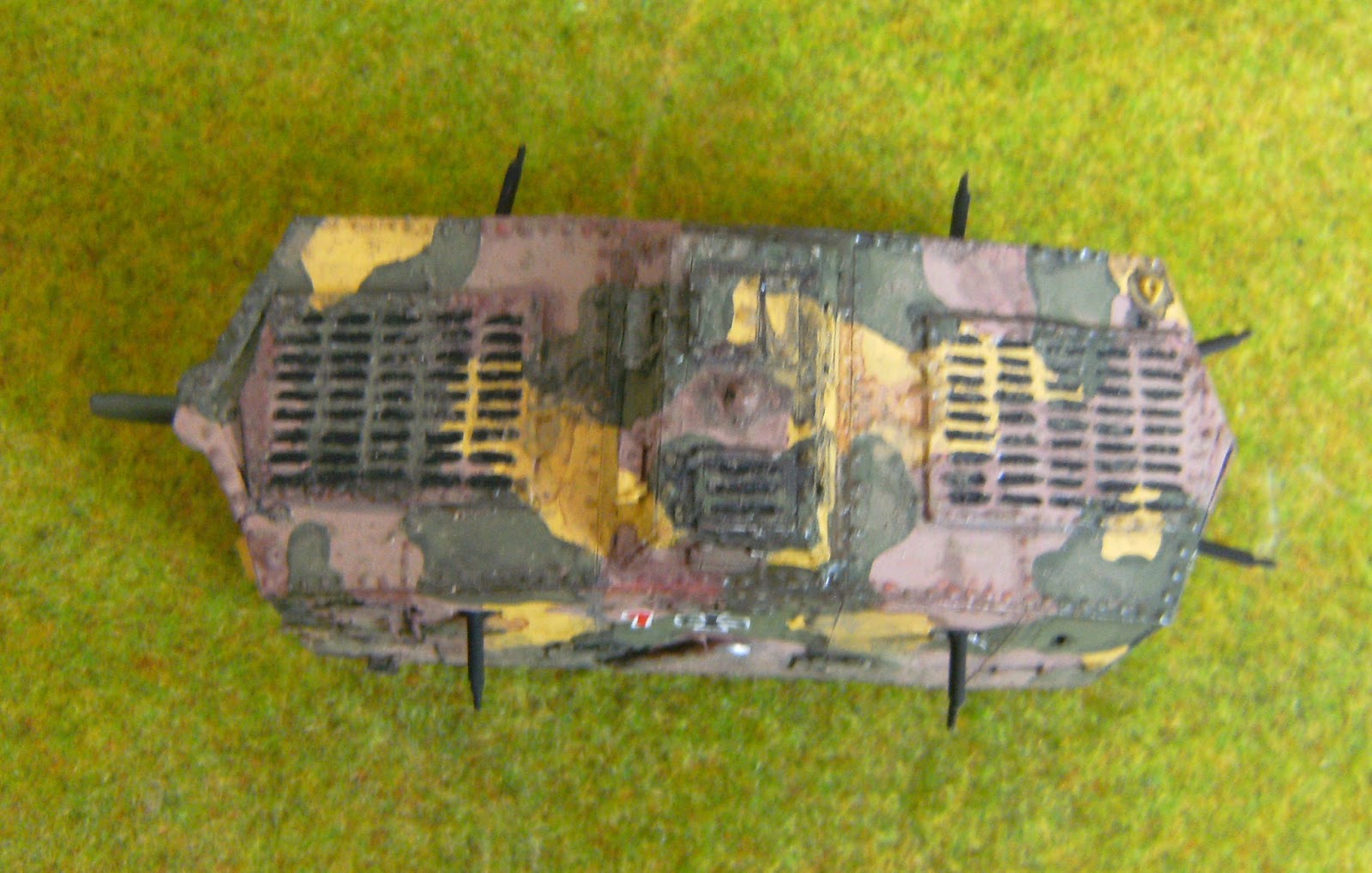 Happyscale-Modellbau: Panzer A7V - papermodel 1:72