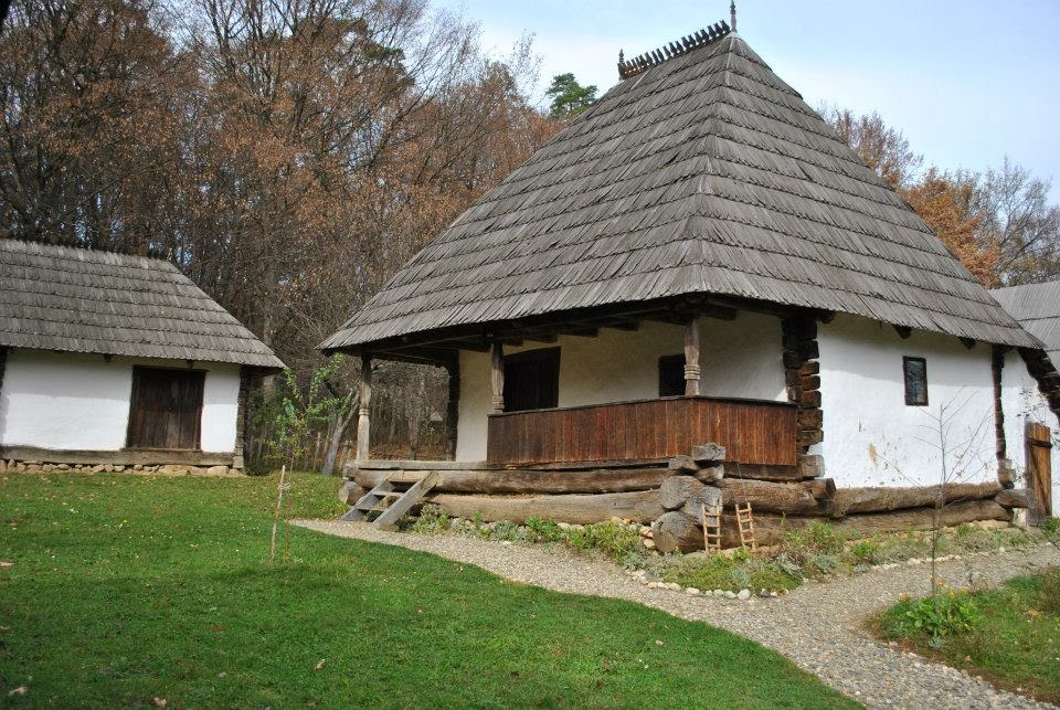 Atelierul de arhitectură Liliana Chiaburu: Case româneşti tradiţionale ...