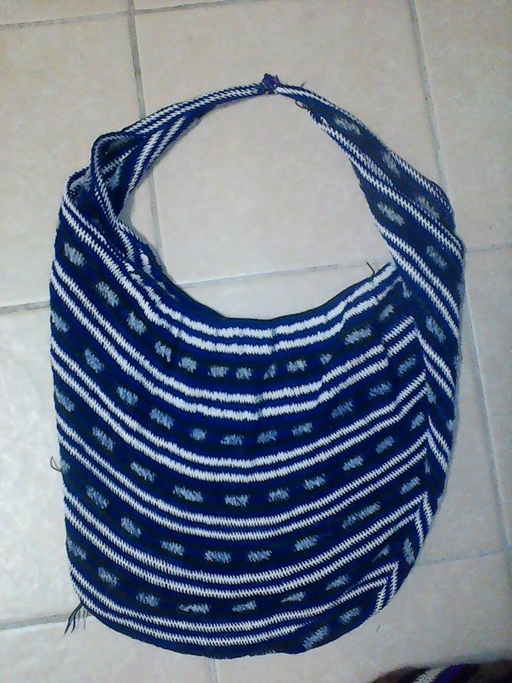 PNG Online Souvenir Sales: Bilum – a souvenir to promote Papua New ...