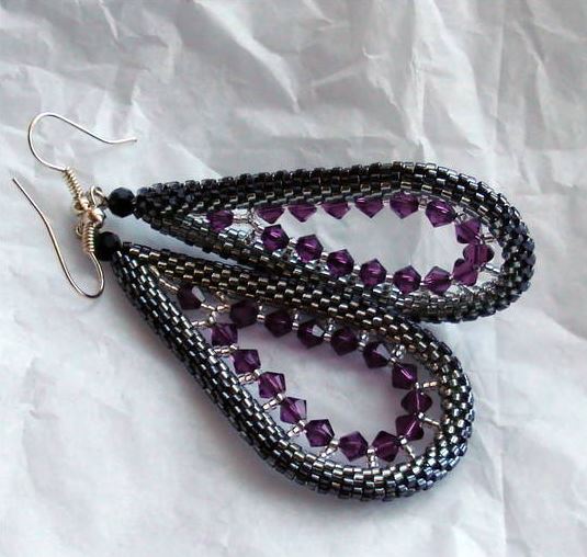 Beautiful Beaded Earrings Tutorials / The Beading Gem