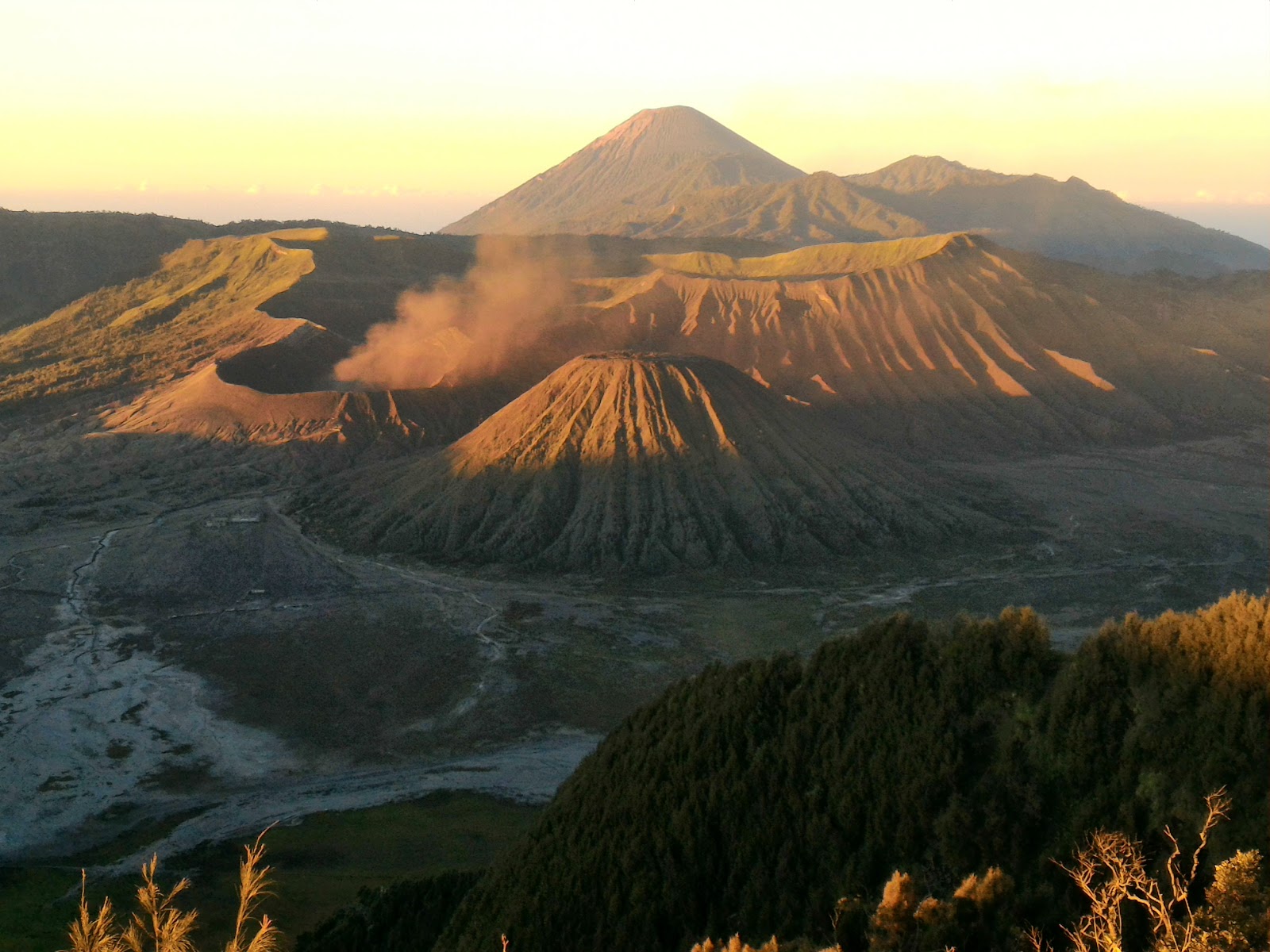 Taman Nasional Bromo Tengger Semeru | Sebuah Catatan Petualangan