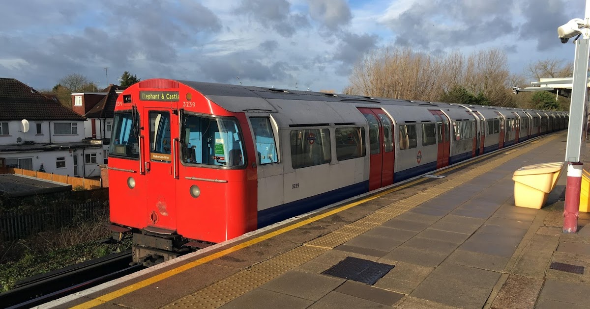 British Diesels and Electrics: Tube Stock